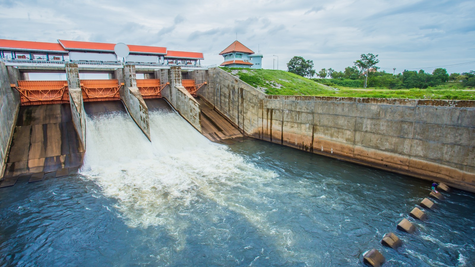 Water Distribution Predictive Prescriptive Analytics