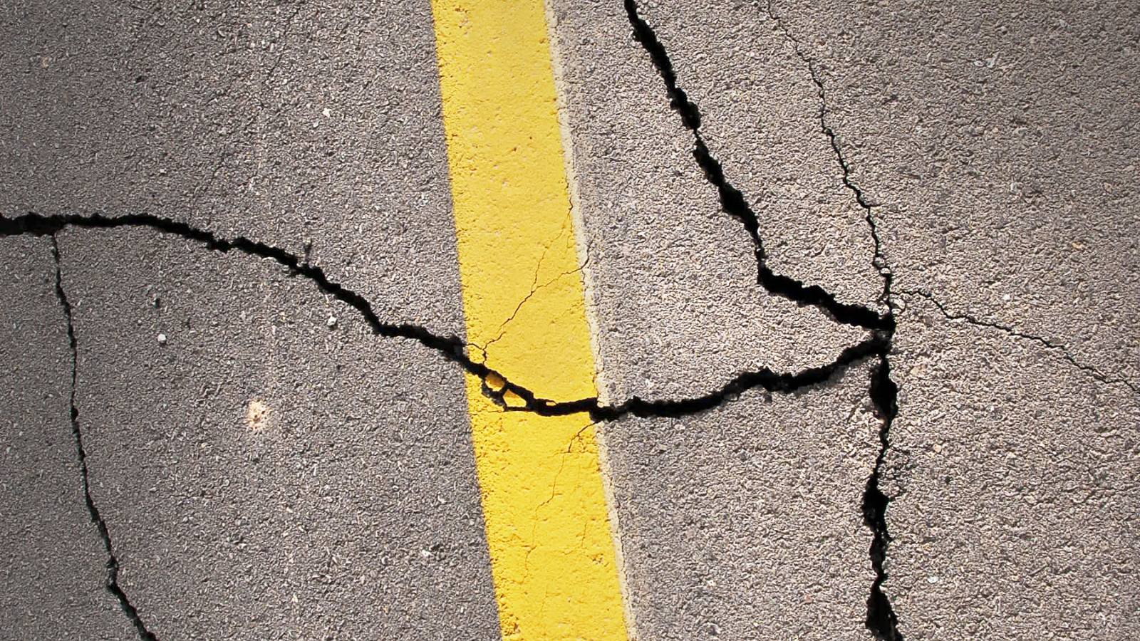 What are Road Cracks and Tips to Prevent Them | Tigernix Australia