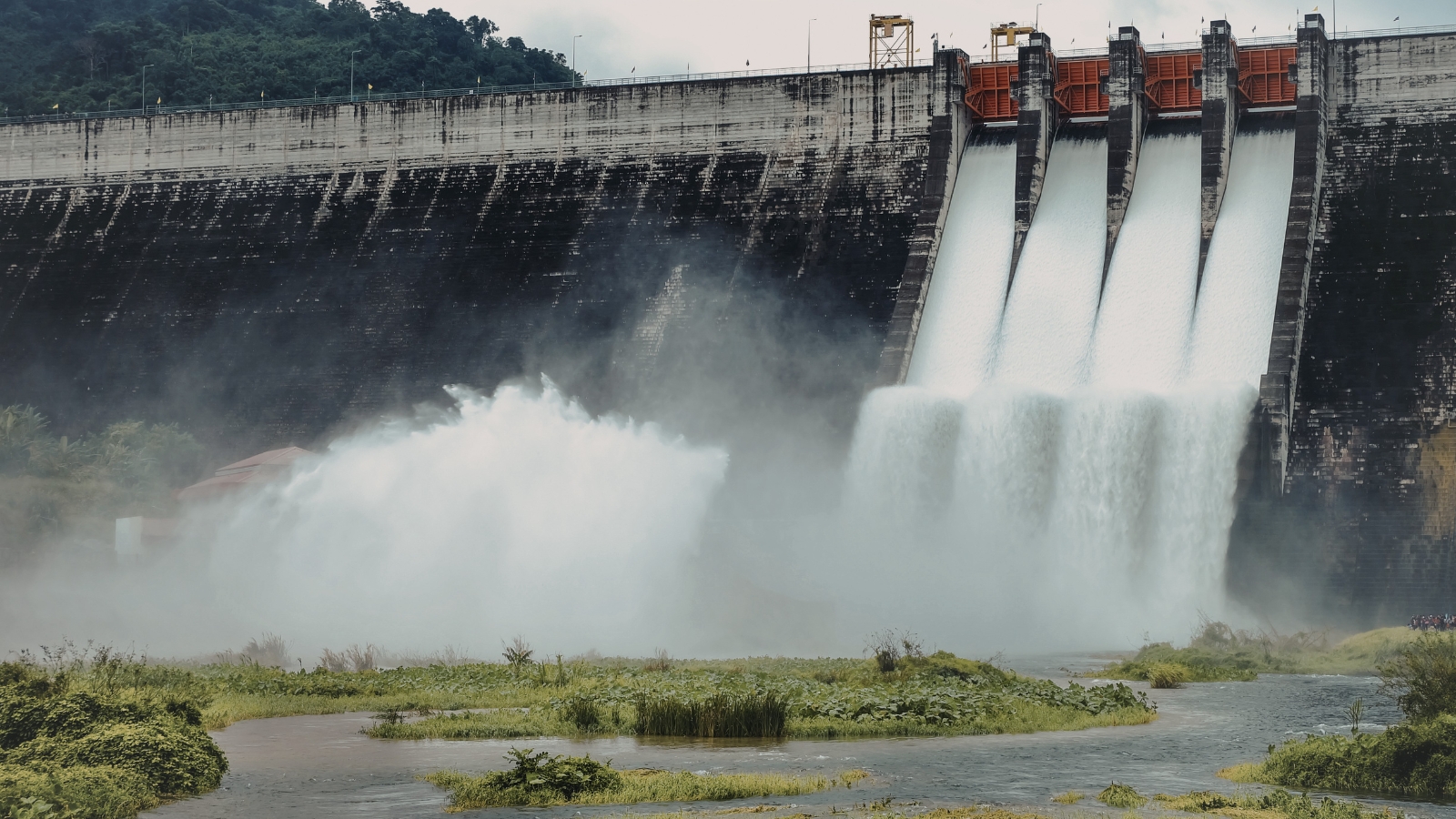Understanding Dams In Water Management: Construction and Impact ...